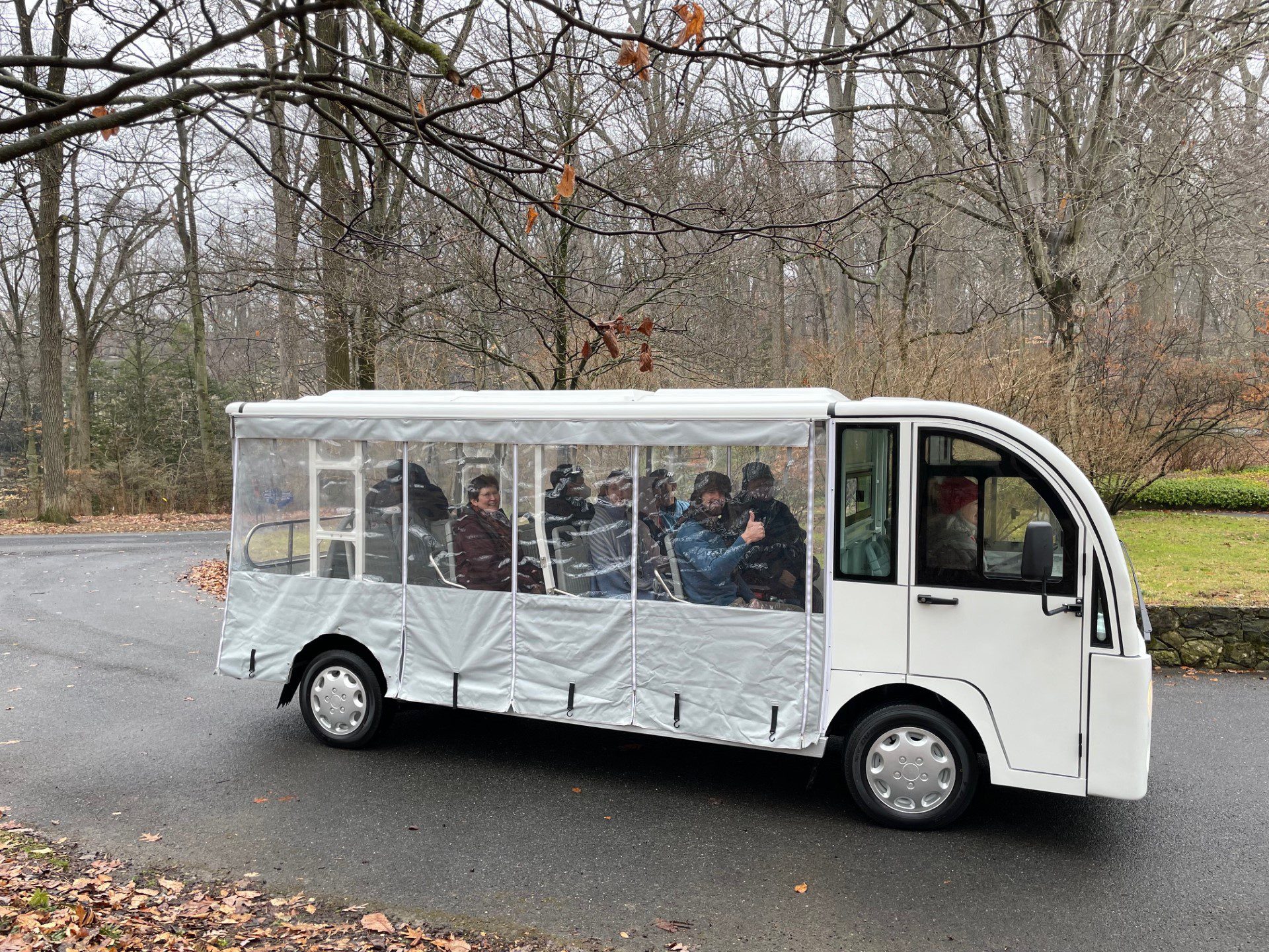 It’s Electric! New Tram a First for Winterthur - Winterthur Museum ...